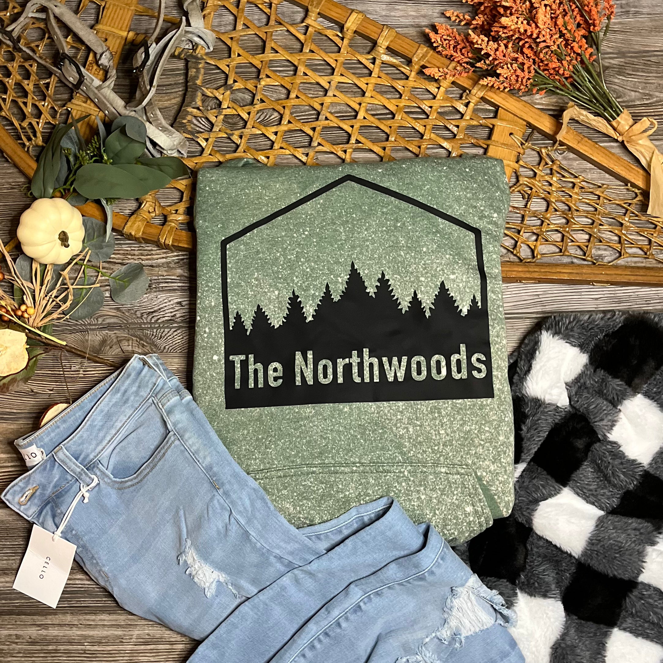 THE NORTHWOODS Graphic Shirt – The Nook in the Woods